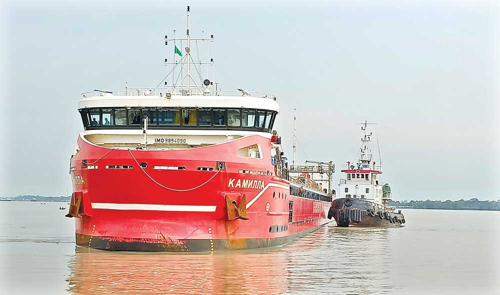 Russian ship carrying goods for Rooppur power plant arrives