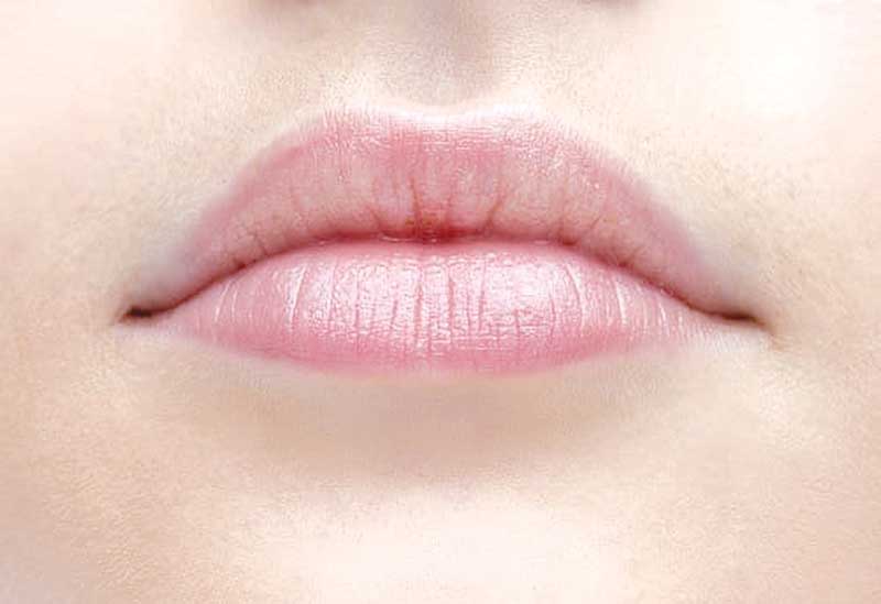 Natural Remedies to get rid of dry, chapped lips