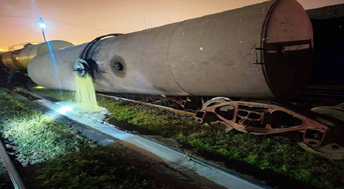 Freight train carrying diesel derails in Ctg, 40,000 litres spill into ...