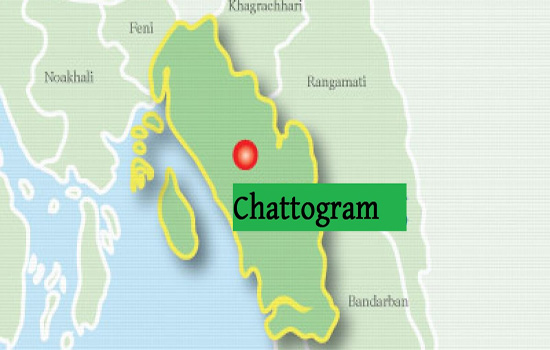 Two killed in Ctg road crash