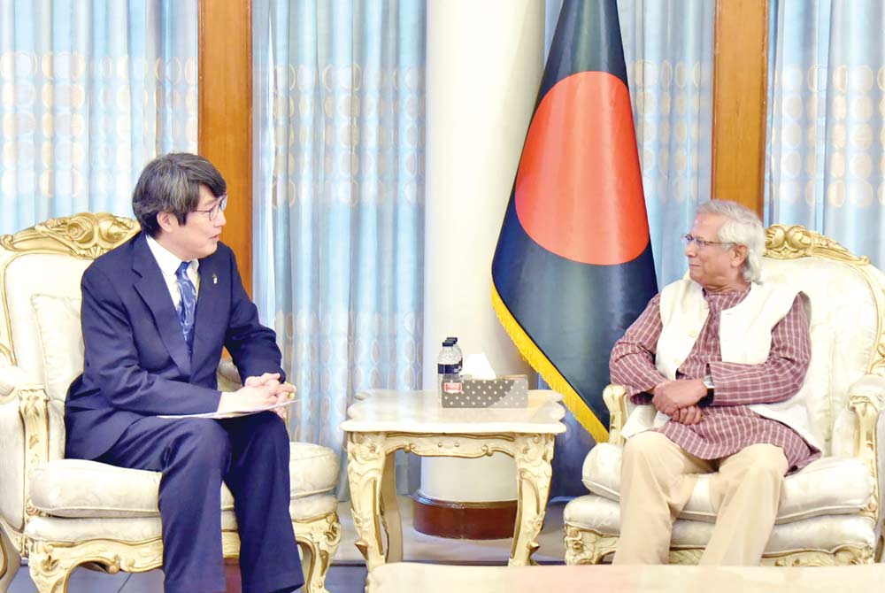 Dr Yunus seeks Japan's financial assistance to rebuild BD