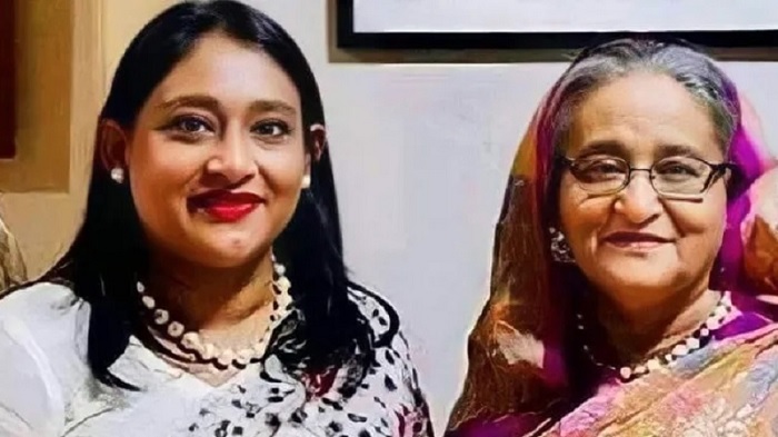 Hasina staying in Delhi with daughter, seen strolling in park