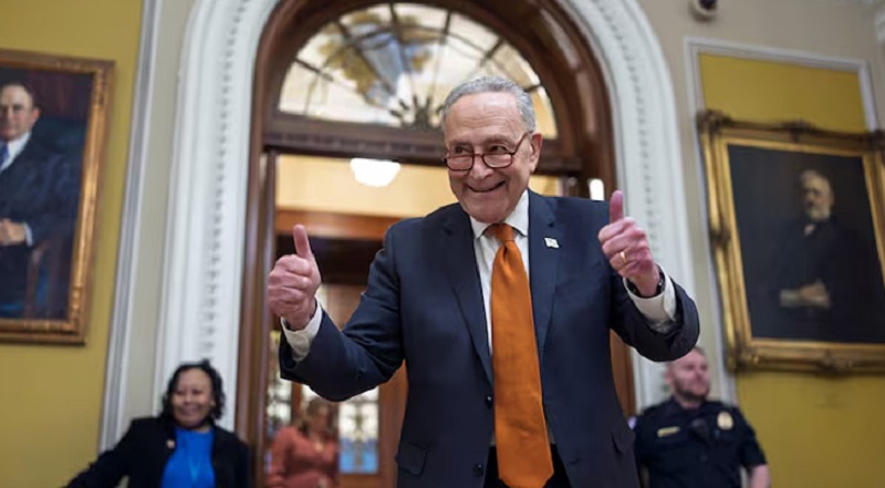 US Congress passes bill few hours before shutdown