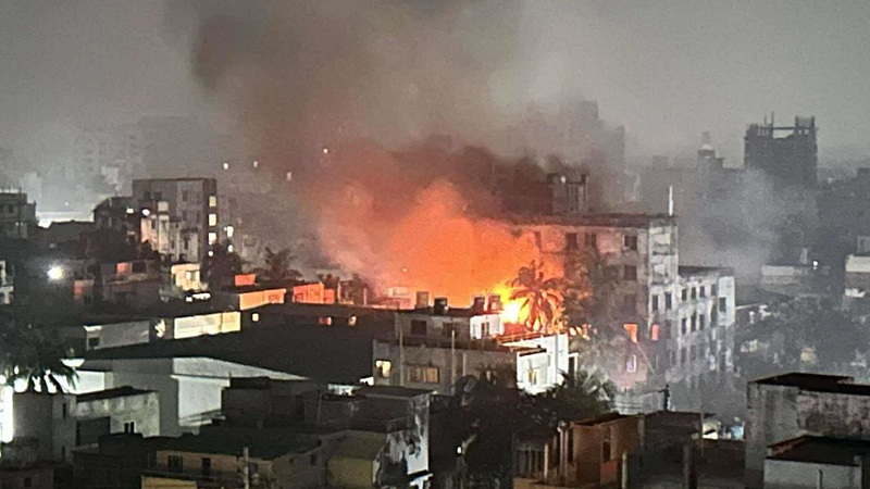 Massive fire erupts at umbrella factory in Khulna