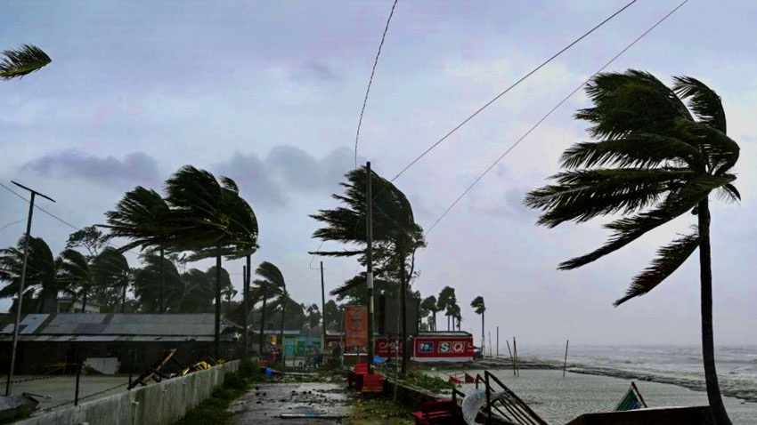 Storm alert issued for Dhaka, 8 other regions; winds may hit 60 km/h