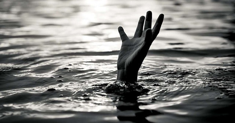 Two sisters drown while collecting snails in Noakhali pond