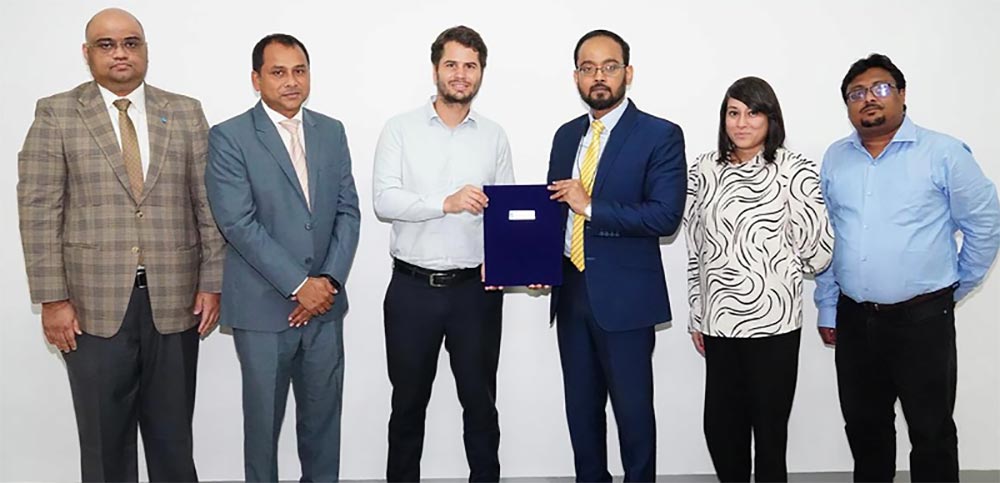 Community Bank, SOLshare team up to boost green mobility
