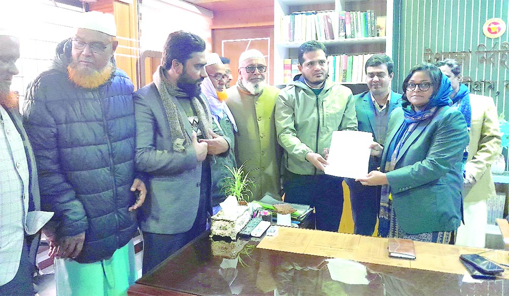 Jamaat candidate Mostafa Faisal collects nomination form at Nandigram